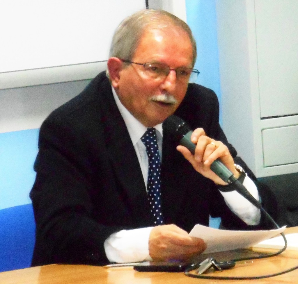 CICCIANO. All'Istituto "E. Medi" Sabato De Luca presenta il primo libro ...