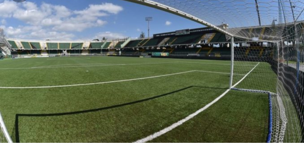 Domani incontro a Palazzo di Città per l'utilizzo dello Stadio Partenio ...