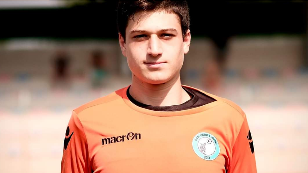 Calcio. Il portiere della Virtus Avellino Valerio Parisi convocato ...