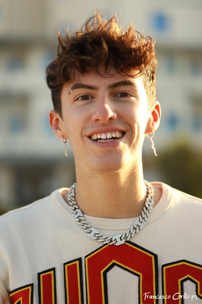 Come diventare un influencer? Lo abbiamo chiesto ad Alex Tonti - binews.it