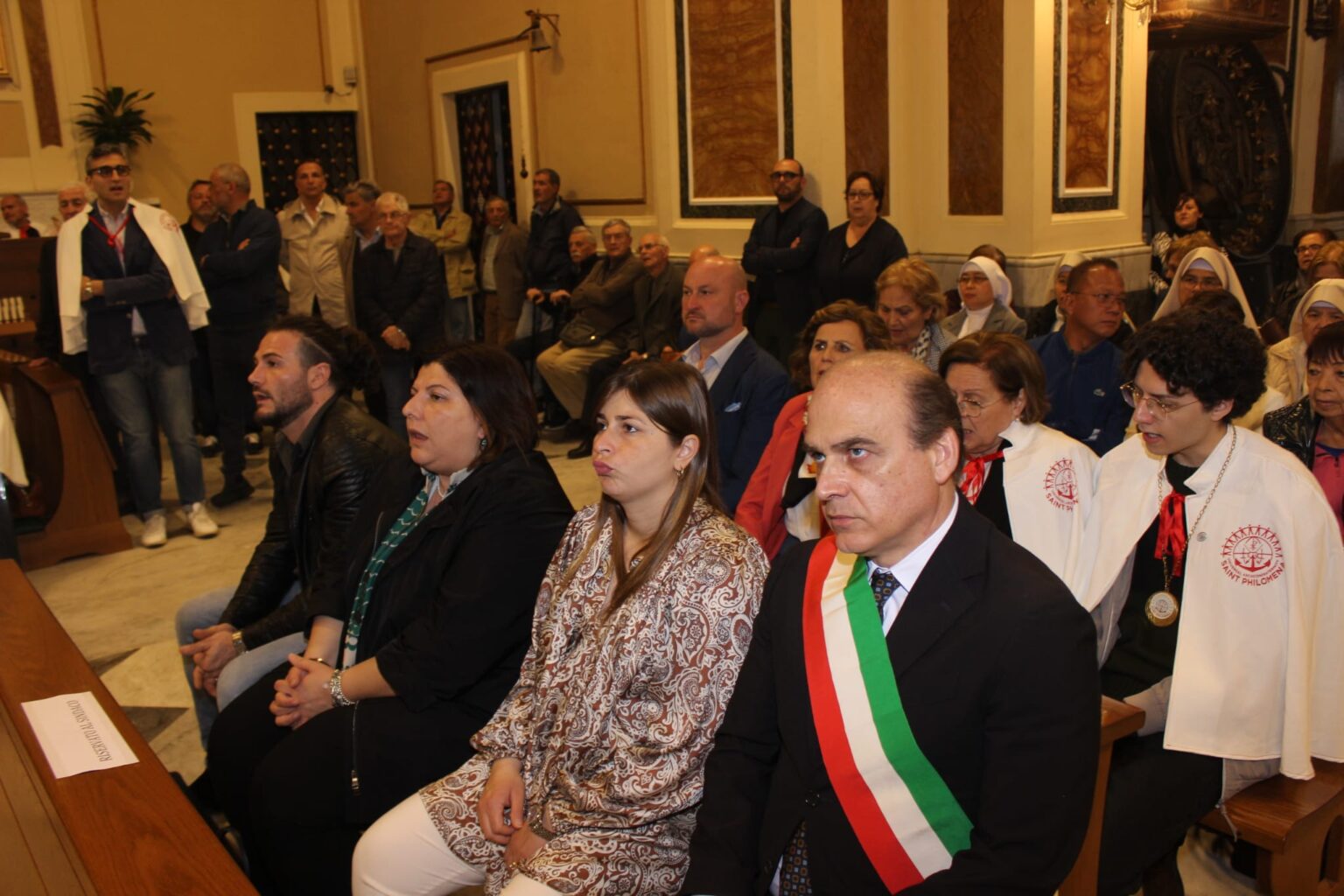 MUGNANO. Le foto più belle della visita del Cardinale Tagle al ...